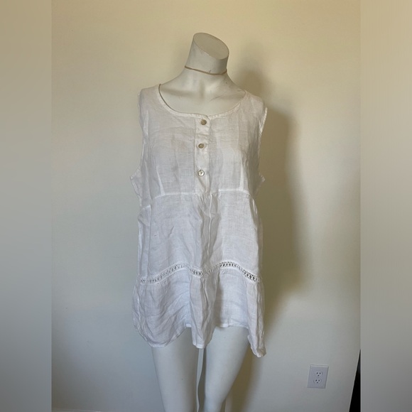 Valentina Naldi | Tops | Valentina Naldi Linen Sleevless Top | Poshmark